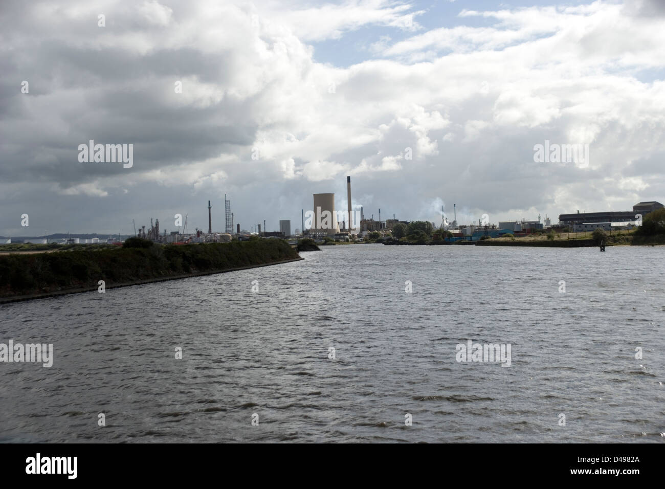 Stanlow Port and Oil terminal and the Manchester Ship Canal from the ...