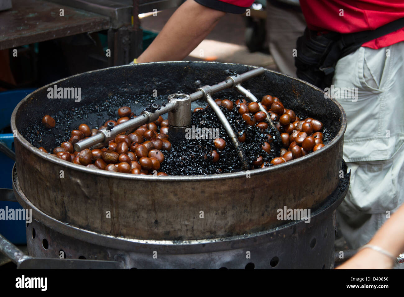 Chestnut cafe hi-res stock photography and images - Alamy