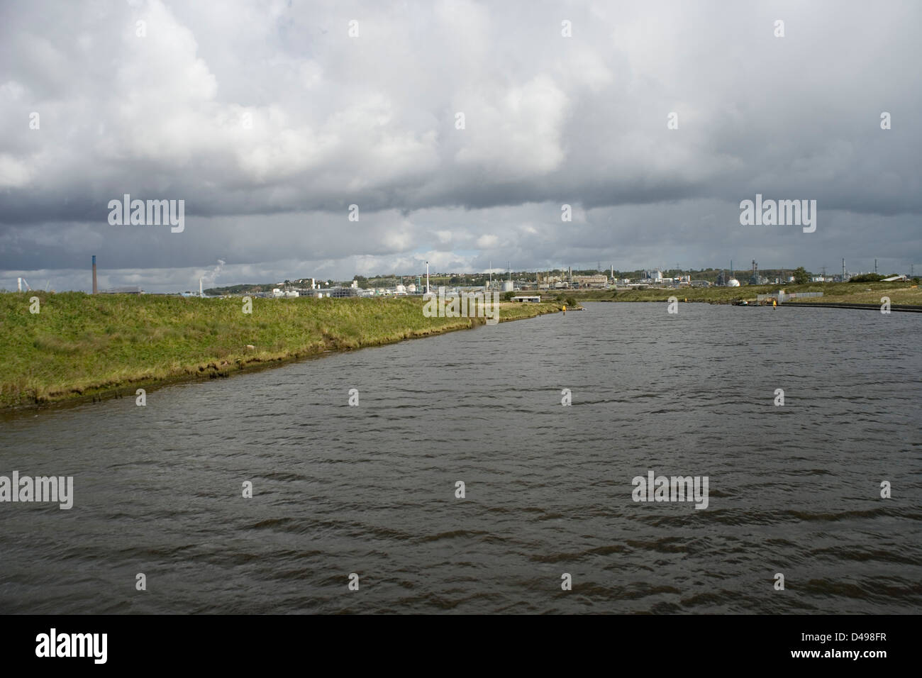 Looking towards Weston and Runcorn from the Manchester Ship Canal from ...