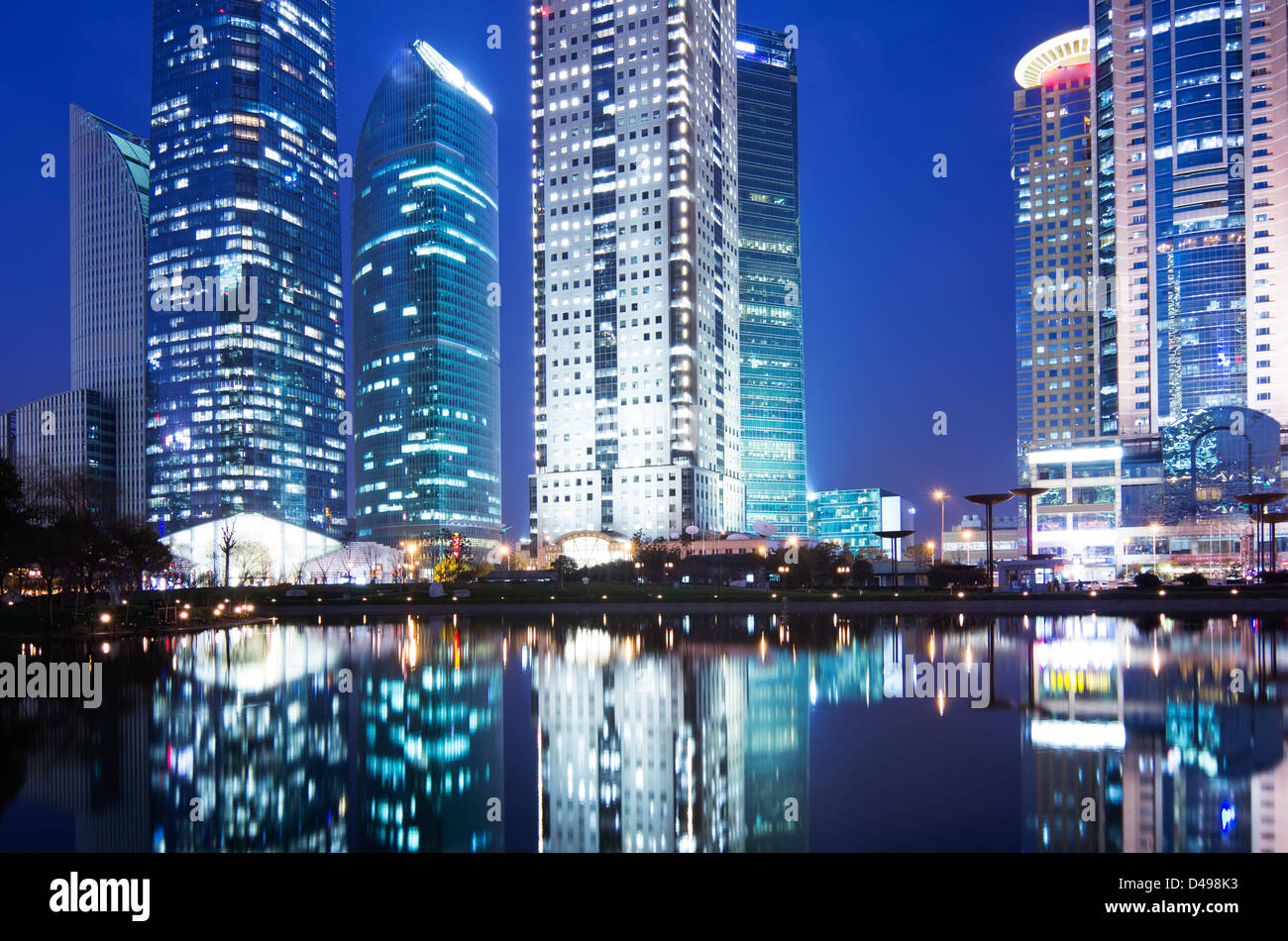 Shanghai world financial center view hi-res stock photography and ...