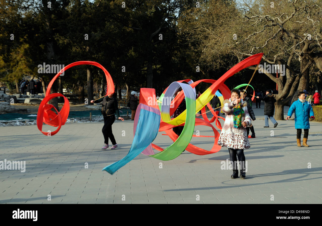 Locals practicing traditional ribbon dancing in Beijing Stock Photo - Alamy