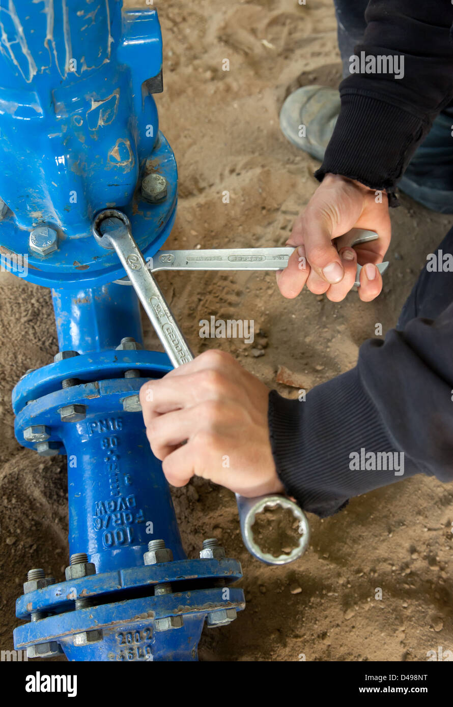 Civil engineering vertical hi-res stock photography and images - Alamy