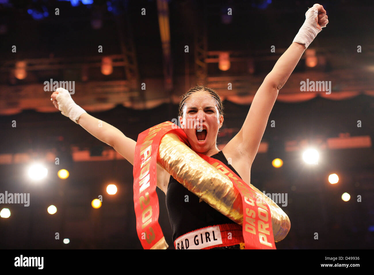 Celebrity boxer Tessa Bergmeier cheers after fighting Nadja Abd El ...