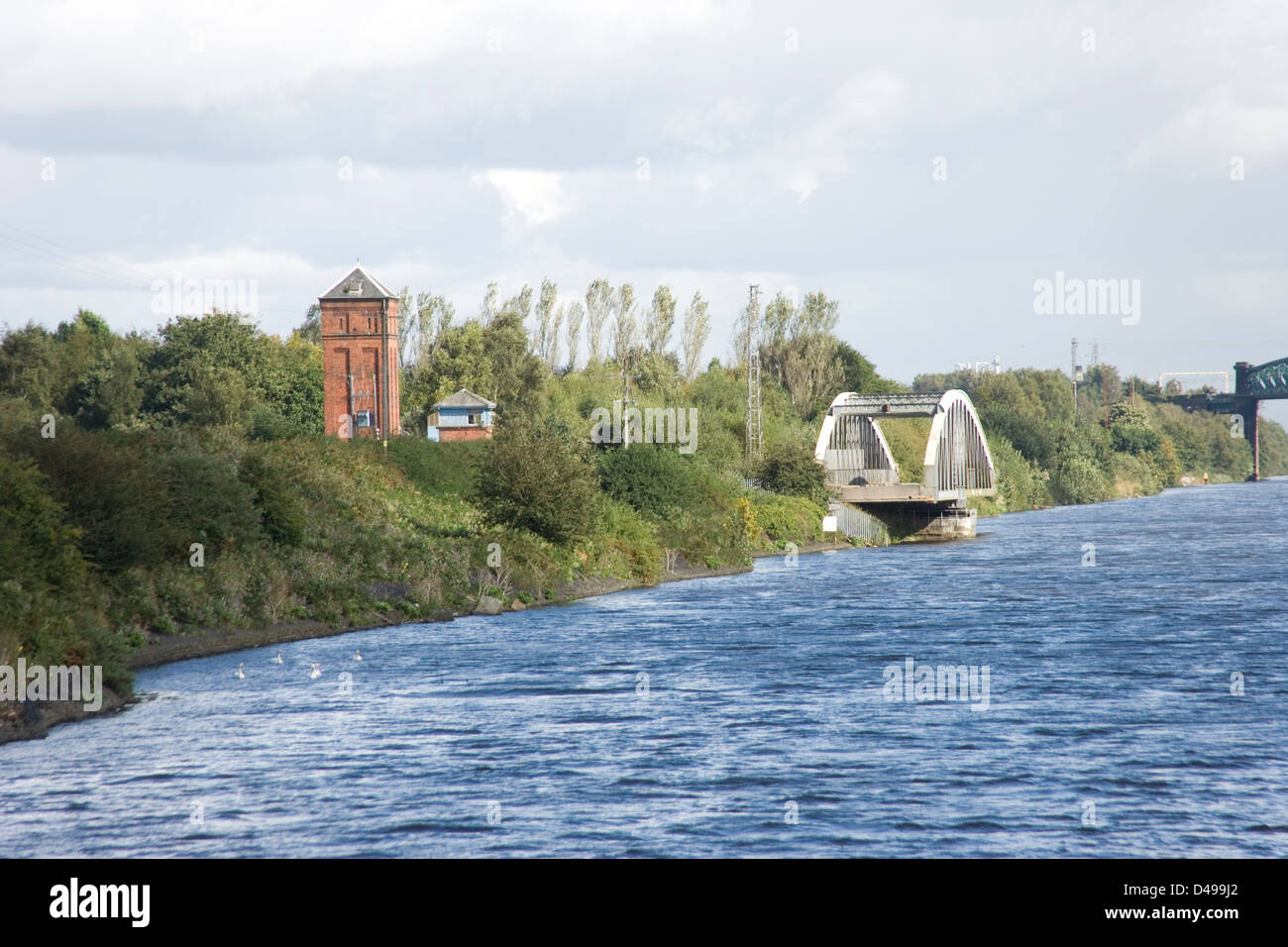 Moore lane swing bridge hi-res stock photography and images - Alamy