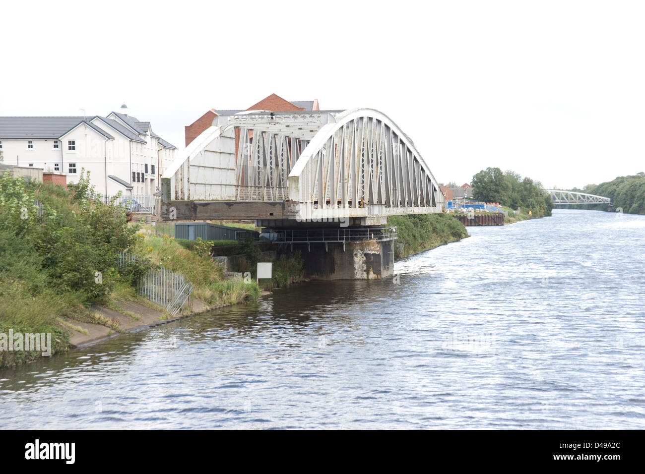 Approaching Chester Road Swing Bridge on the Manchester Ship Canal from ...