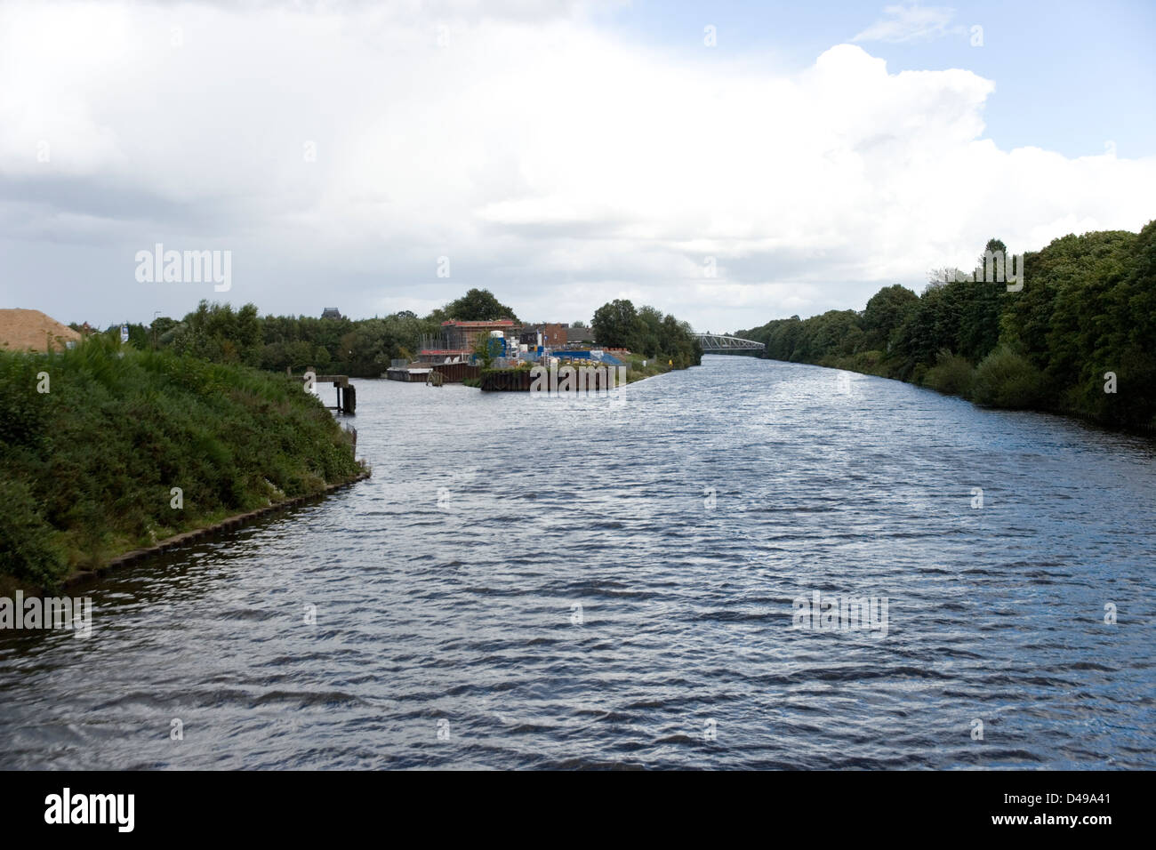 Approaching Northwich Road Swing Bridge on the Manchester Ship Canal ...