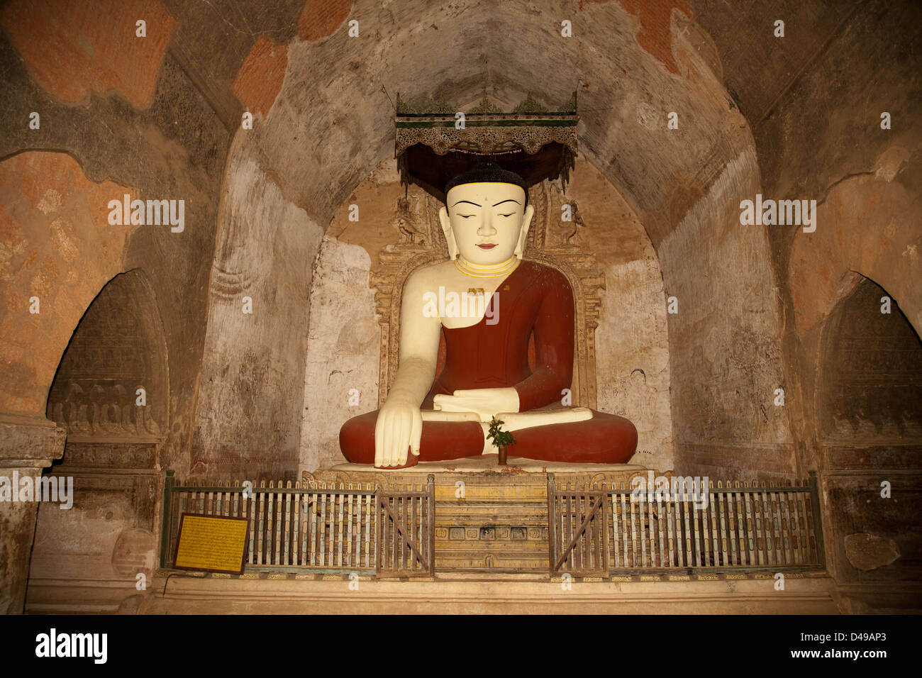Buddhist statue in a Temple, Bagan Stock Photo - Alamy