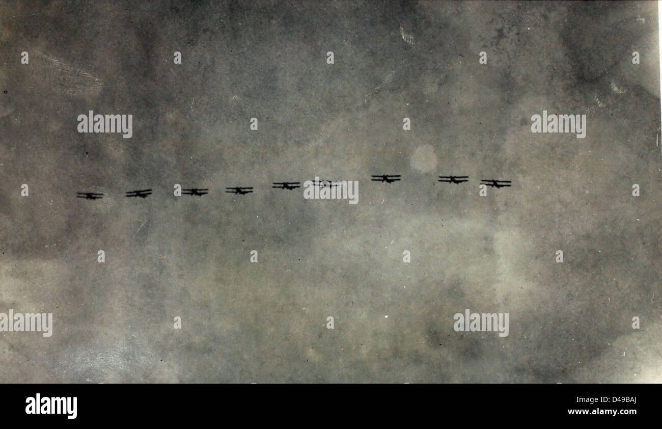 Image showing a scene of military operations in Iraq with the Royal Air ...