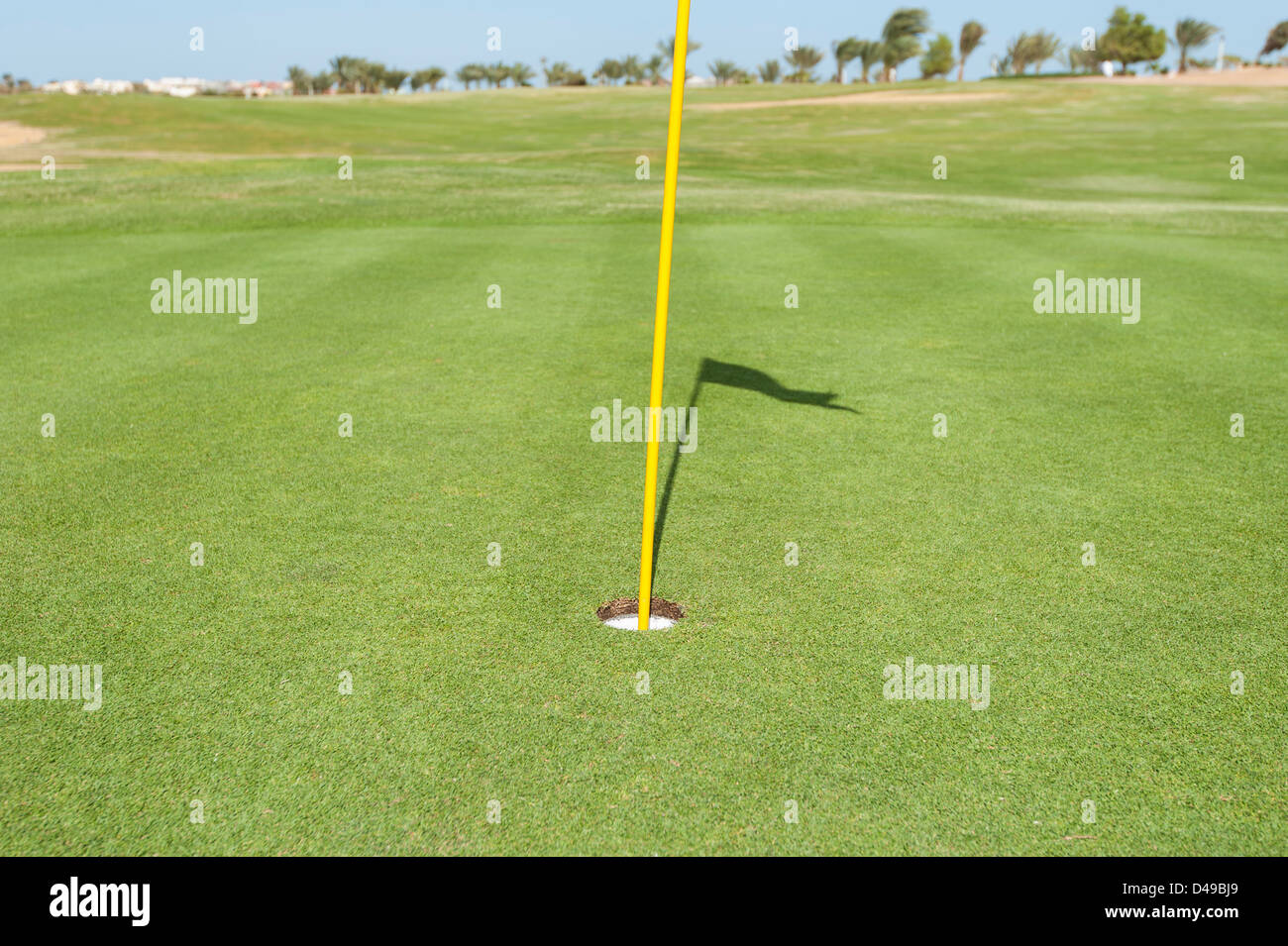 Shadow of golf flag hi-res stock photography and images - Alamy