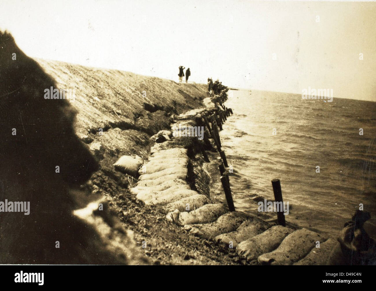 Edwin Newman's photograph captures The Bund, a prominent landmark in ...