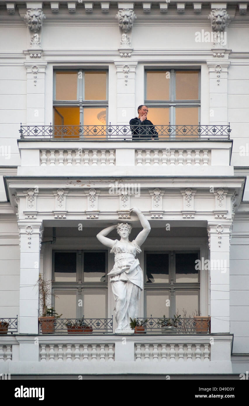 Smoking on a balcony hi-res stock photography and images - Alamy