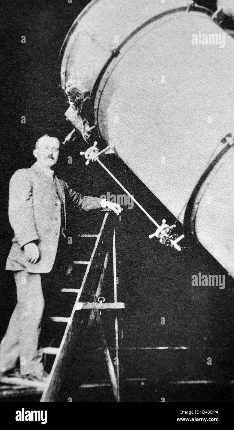 Heber curtis hi-res stock photography and images - Alamy