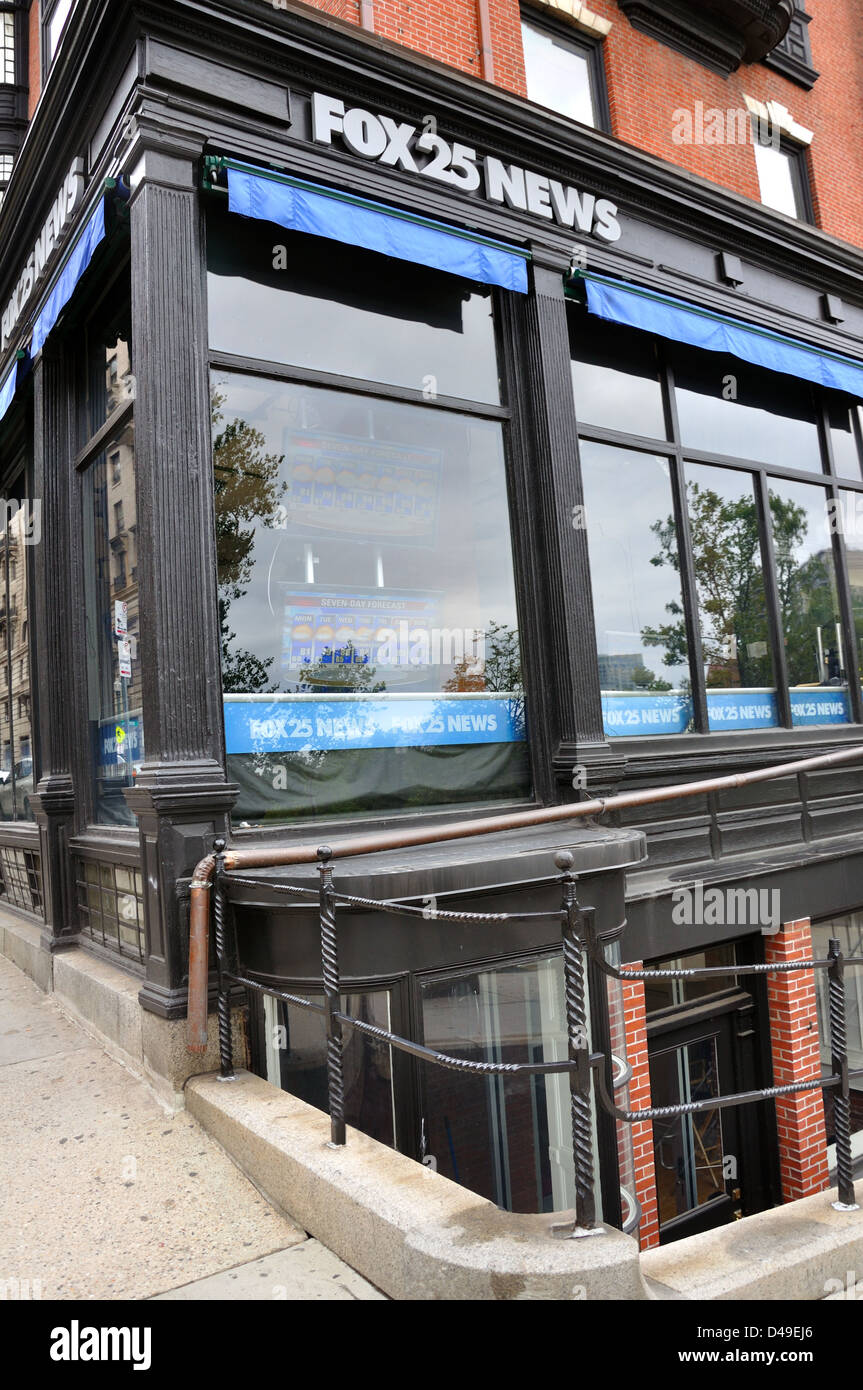 Fox affiliate hi-res stock photography and images - Alamy