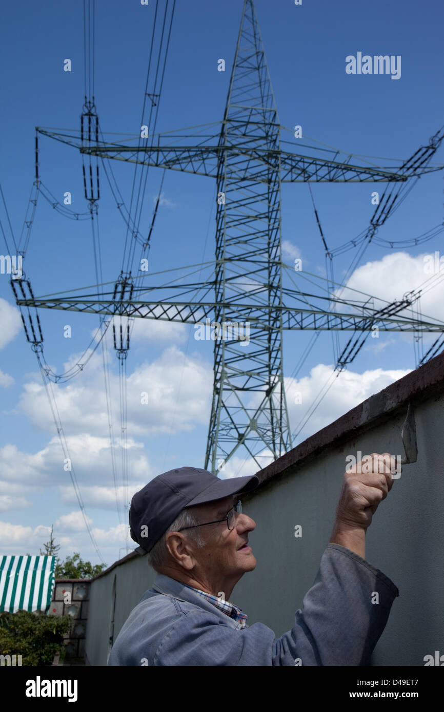 Outdoor garden grid lines hi-res stock photography and images - Alamy