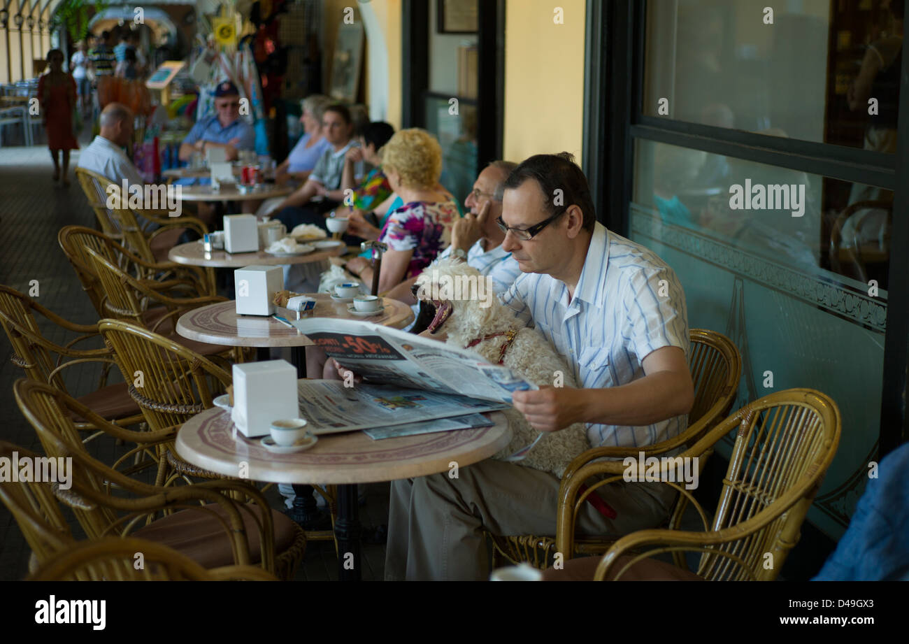 Italian Lakes, Lake Como, Bellagio, Italy, July 2010. Cafe culture an ...