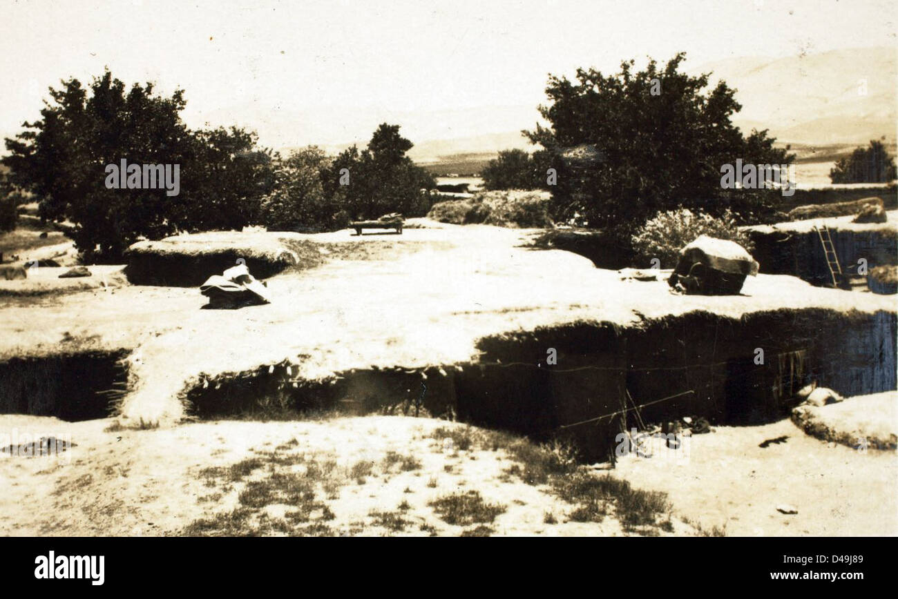 Edwin Newman's rooftop view captures a scene from Iraq in the Middle ...