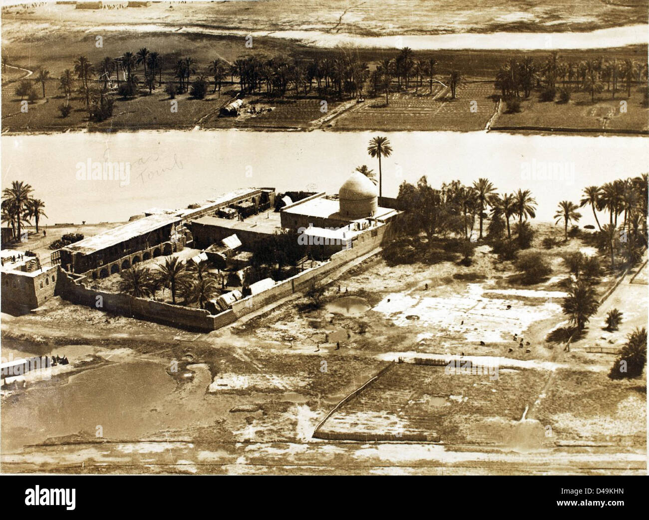 Photograph of Ezra's Tomb in Iraq, captured by Edwin Newman, featuring ...
