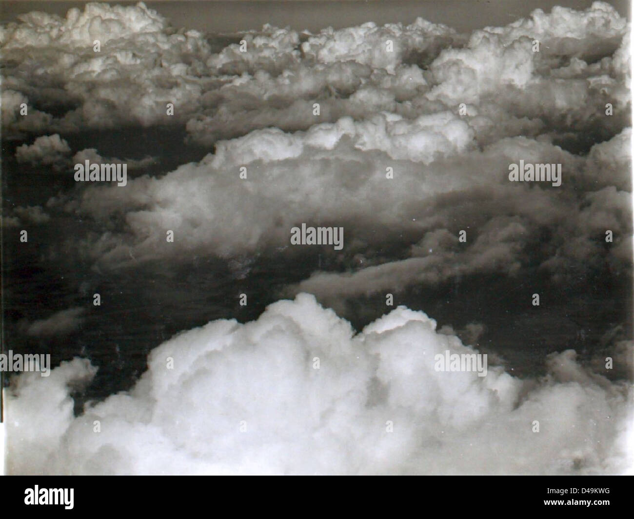 Strato cumulus clouds hi-res stock photography and images - Alamy