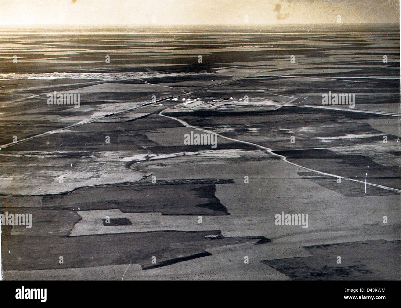 Sulaiman Beg, along with King Faud’s train, is depicted in the Cairo ...