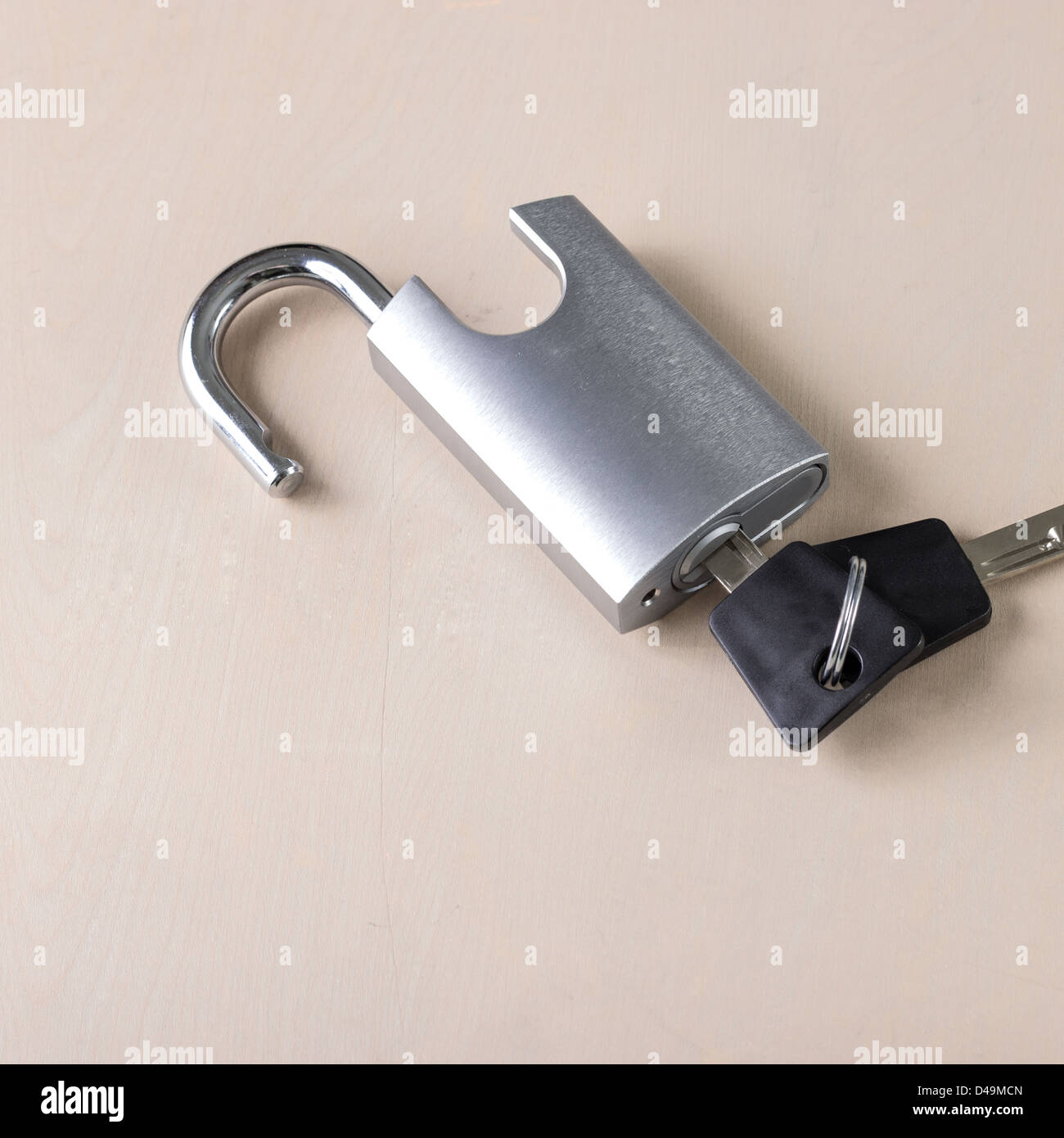 Close up padlock lock hi-res stock photography and images - Alamy
