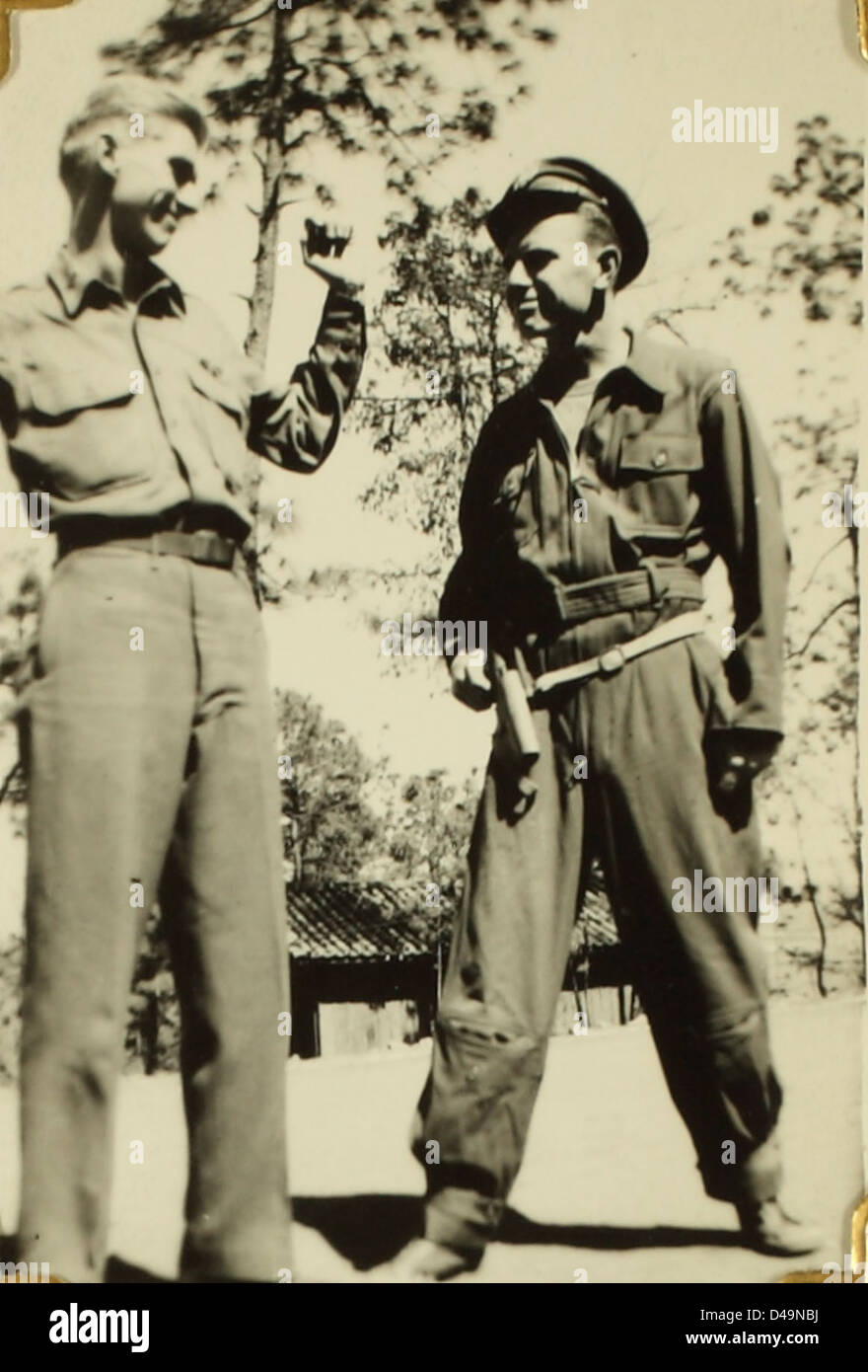 The 341st Bomb Group, including the 491st Squadron, operated B-25 ...
