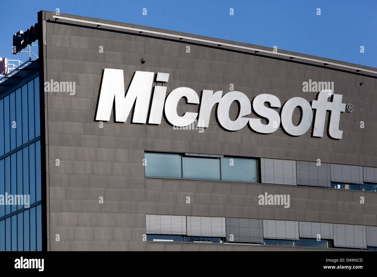 Microsoft Advert High Resolution Stock Photography and Images - Alamy