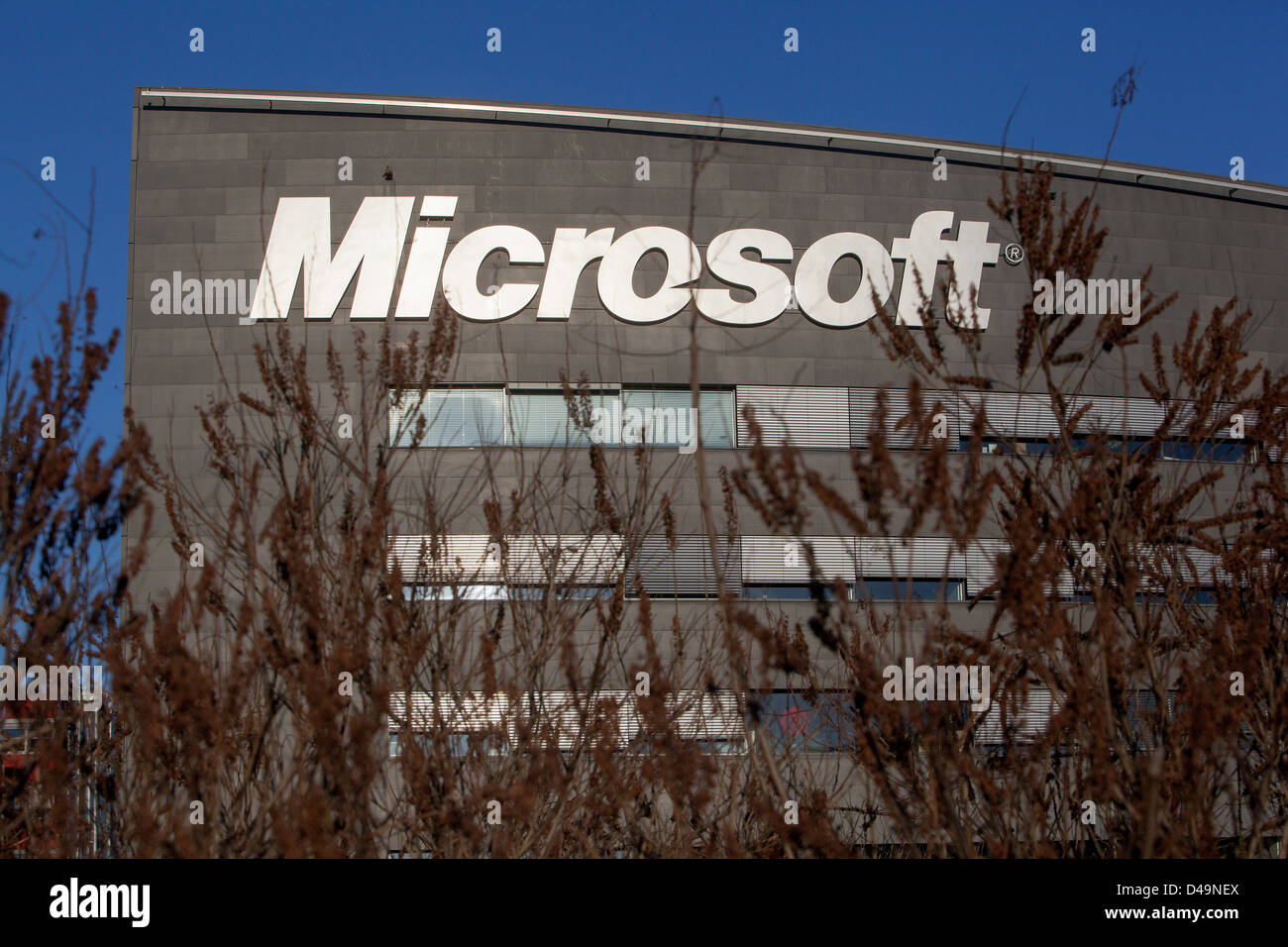 Microsoft Advert High Resolution Stock Photography and Images - Alamy