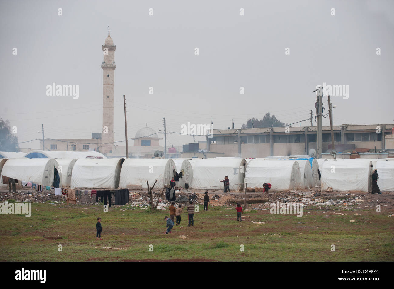 The Azaz Refugee Camp on the Turkish border, Syria Stock Photo - Alamy