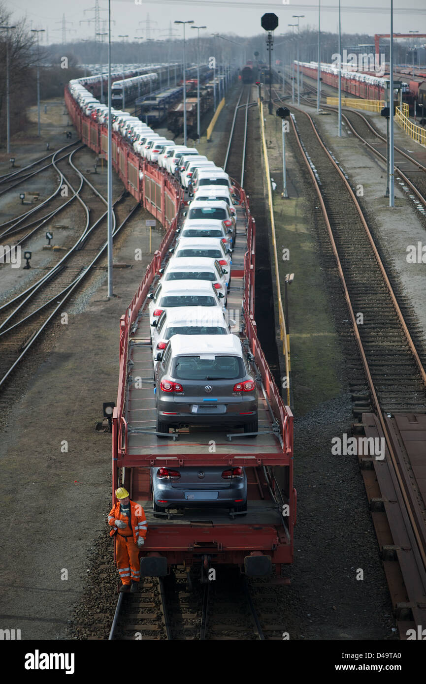Wolfsburg, Germany-made, VW Golf A6 cars are shipped by train Stock ...