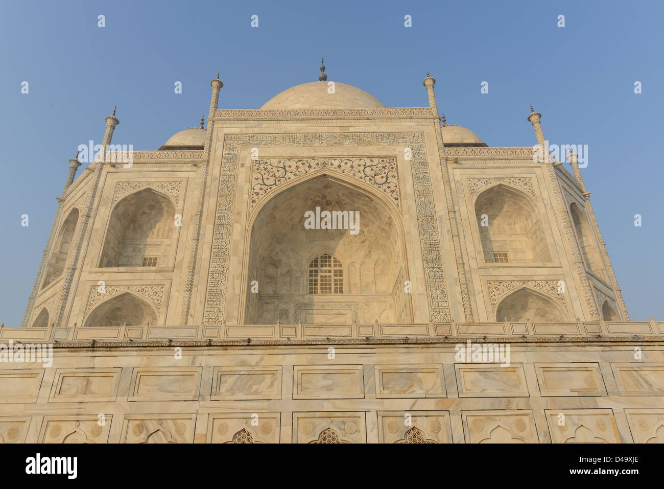 Taj mahal entrance close up hi-res stock photography and images - Alamy