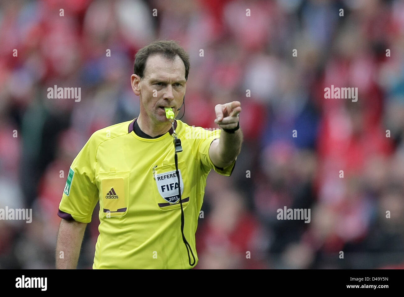 Florian meyer hi-res stock photography and images - Alamy