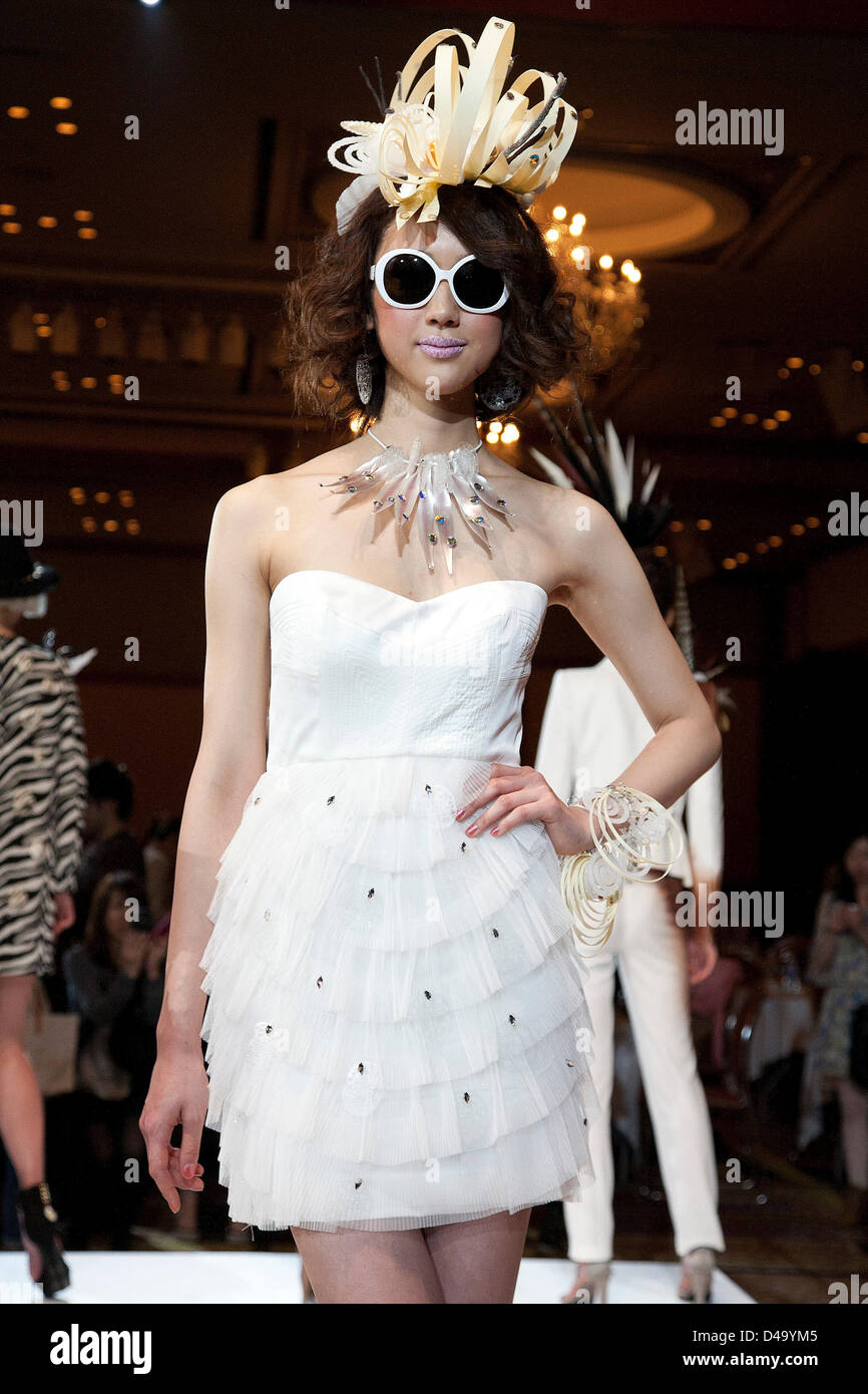 Tokyo, Japan. 9th March, 2013. Model shows Patisserie Koutatsu Kanda's inspiration at Tokyo ...