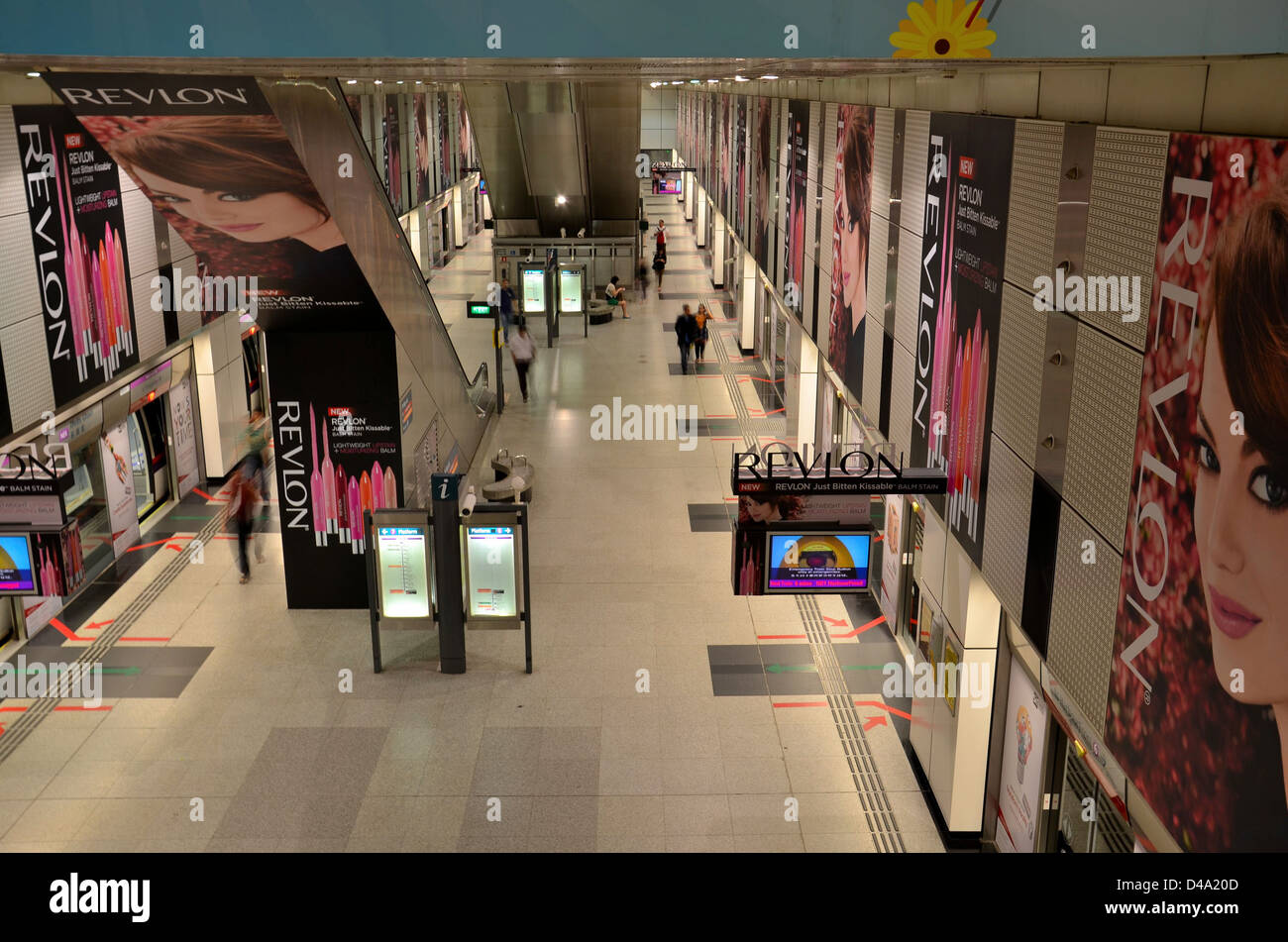 Dhoby Ghaut subway station Singapore Stock Photo - Alamy