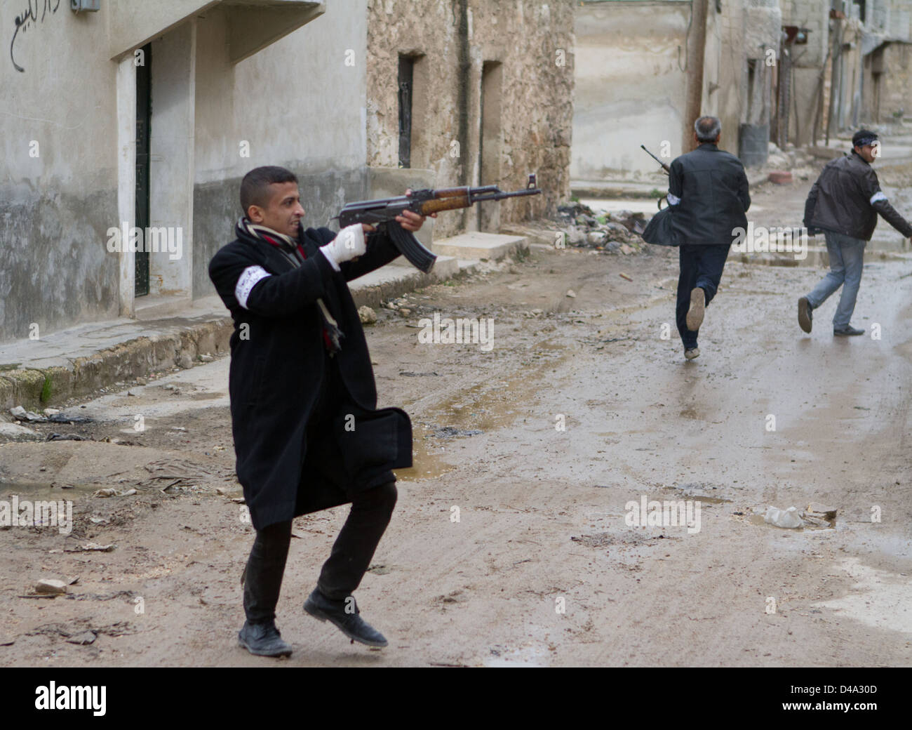 Destruction aleppo syria civil war hi-res stock photography and images ...