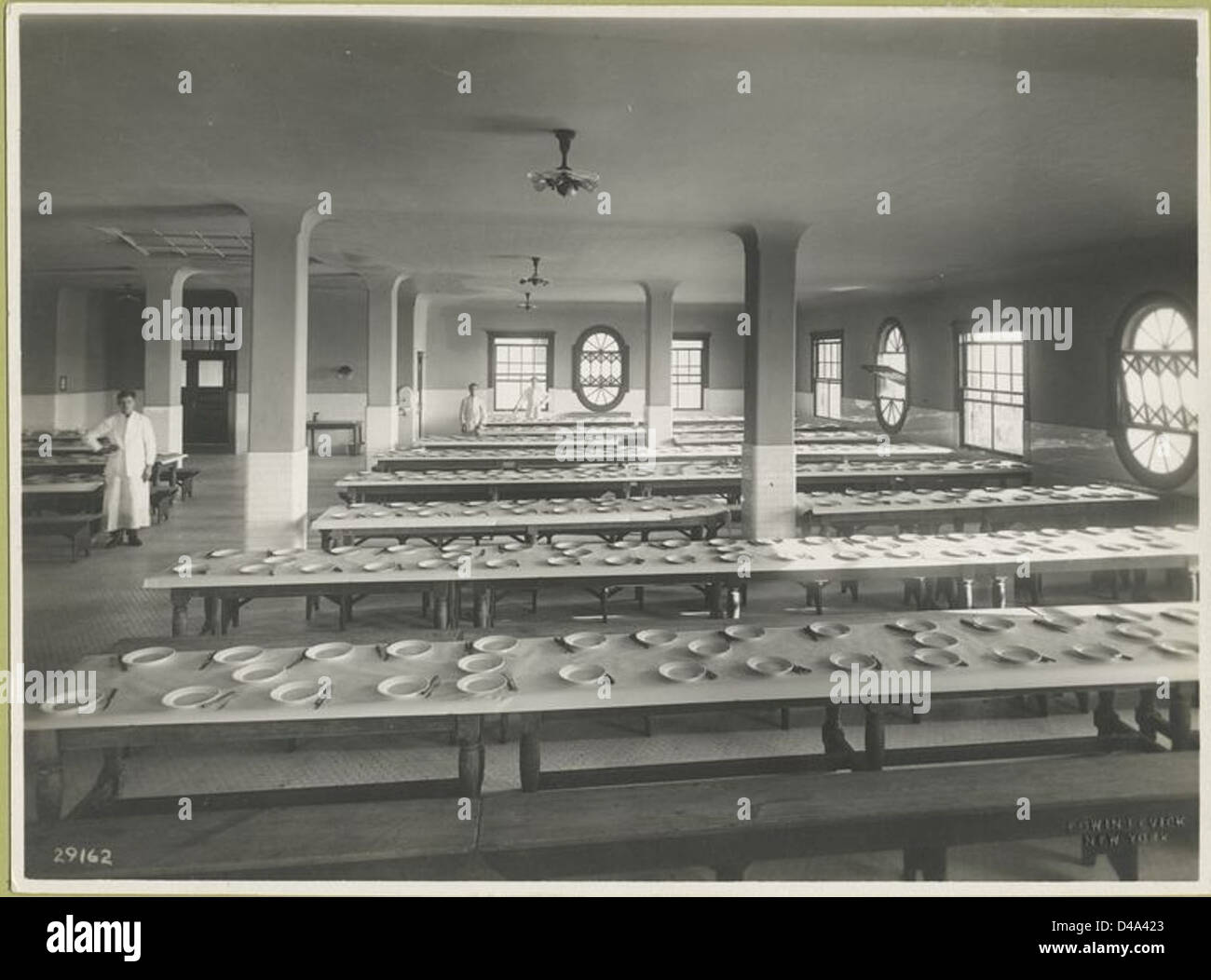 1 dining hall hi-res stock photography and images - Alamy