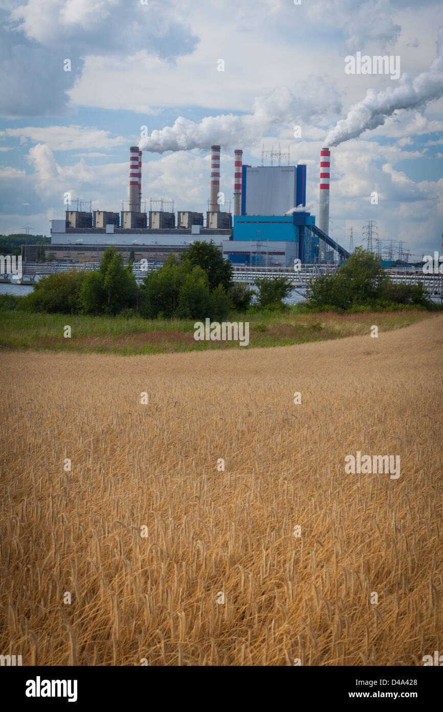 Small power plant hi-res stock photography and images - Alamy