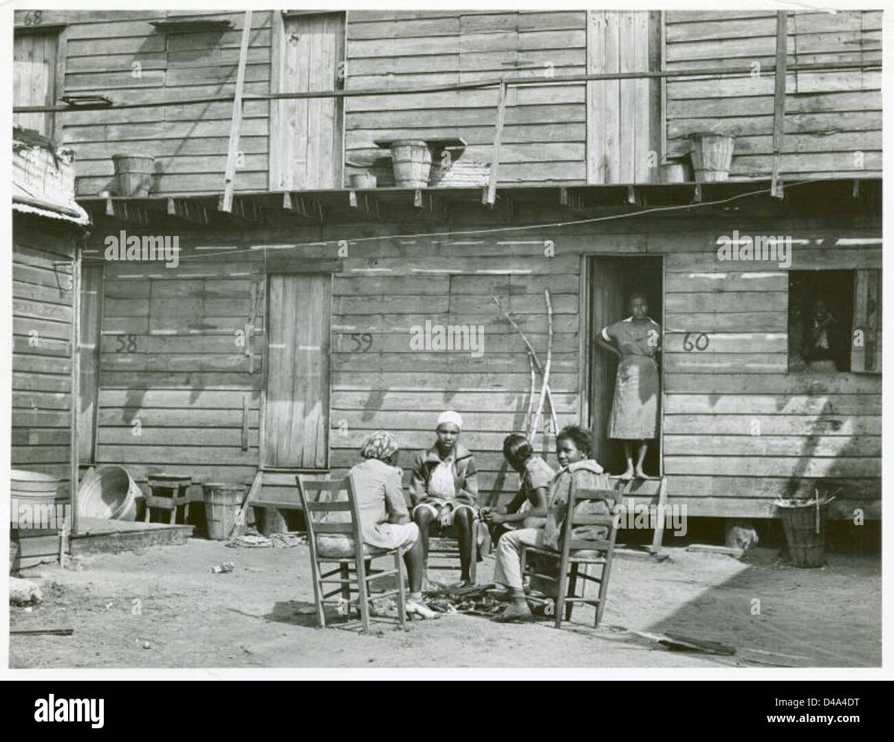 This 1941 photograph depicts a 'hotel' in Pahokee, Florida, housing ...