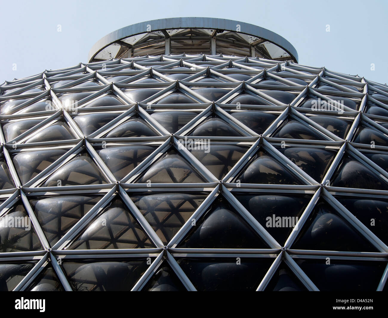 ROOF DETAIL OF TROPICAL DOME BRISBANE MT COOT-THA BOTANICAL GARDEN ...