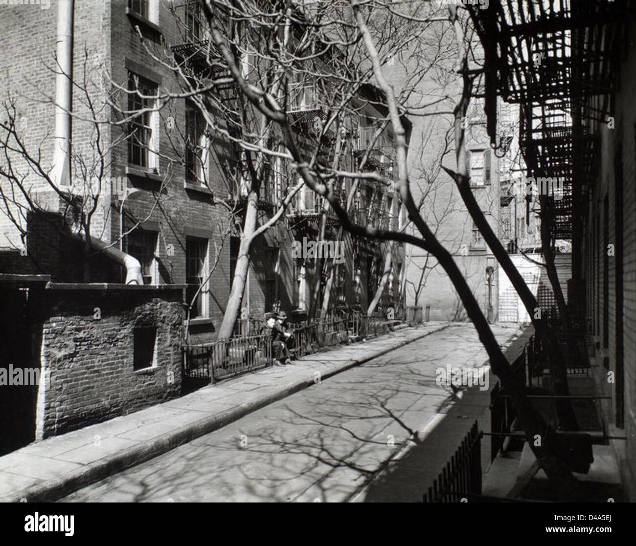 Patchin place manhattan hi-res stock photography and images - Alamy