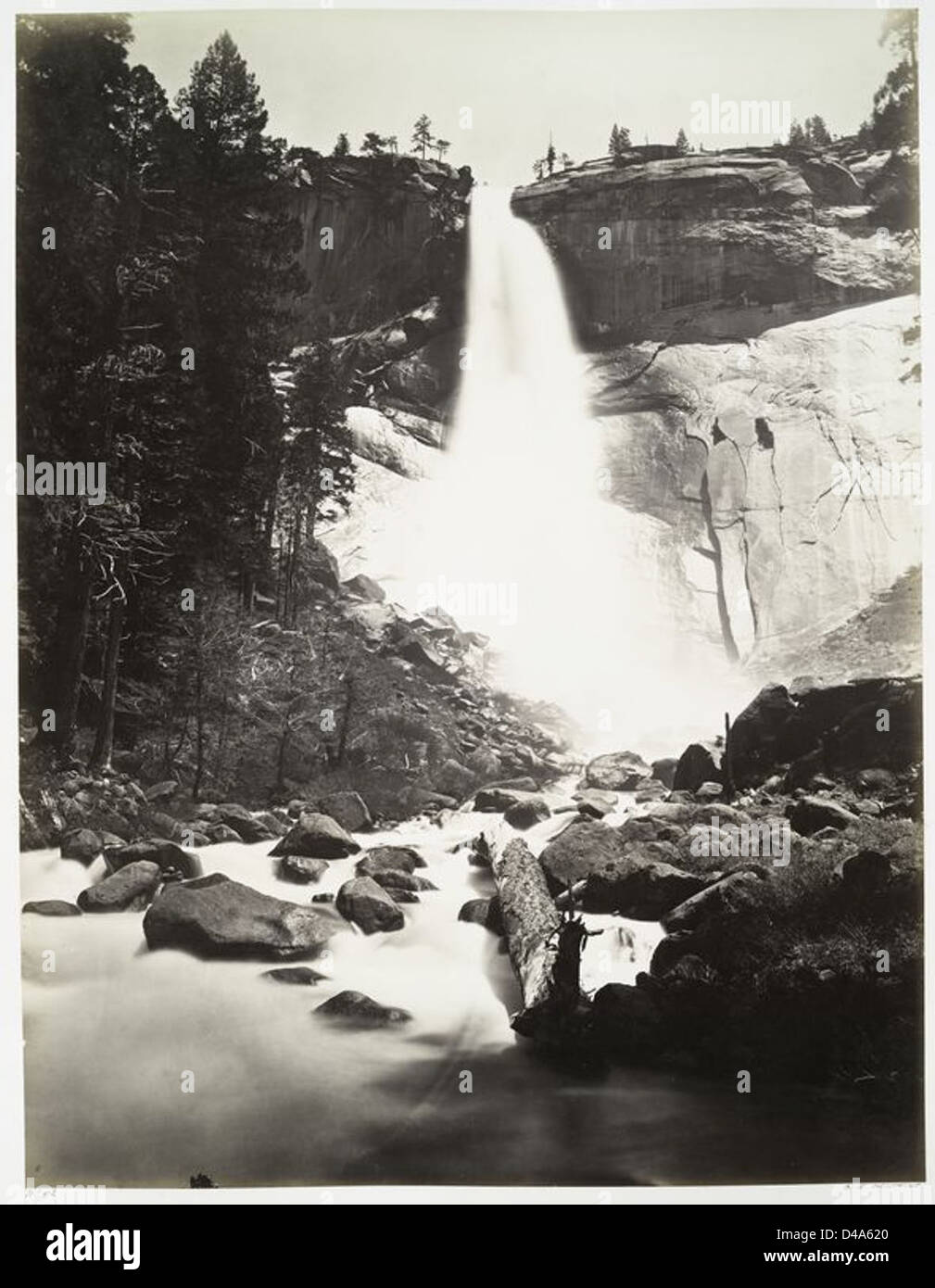 Fall 700 ft hi-res stock photography and images - Alamy