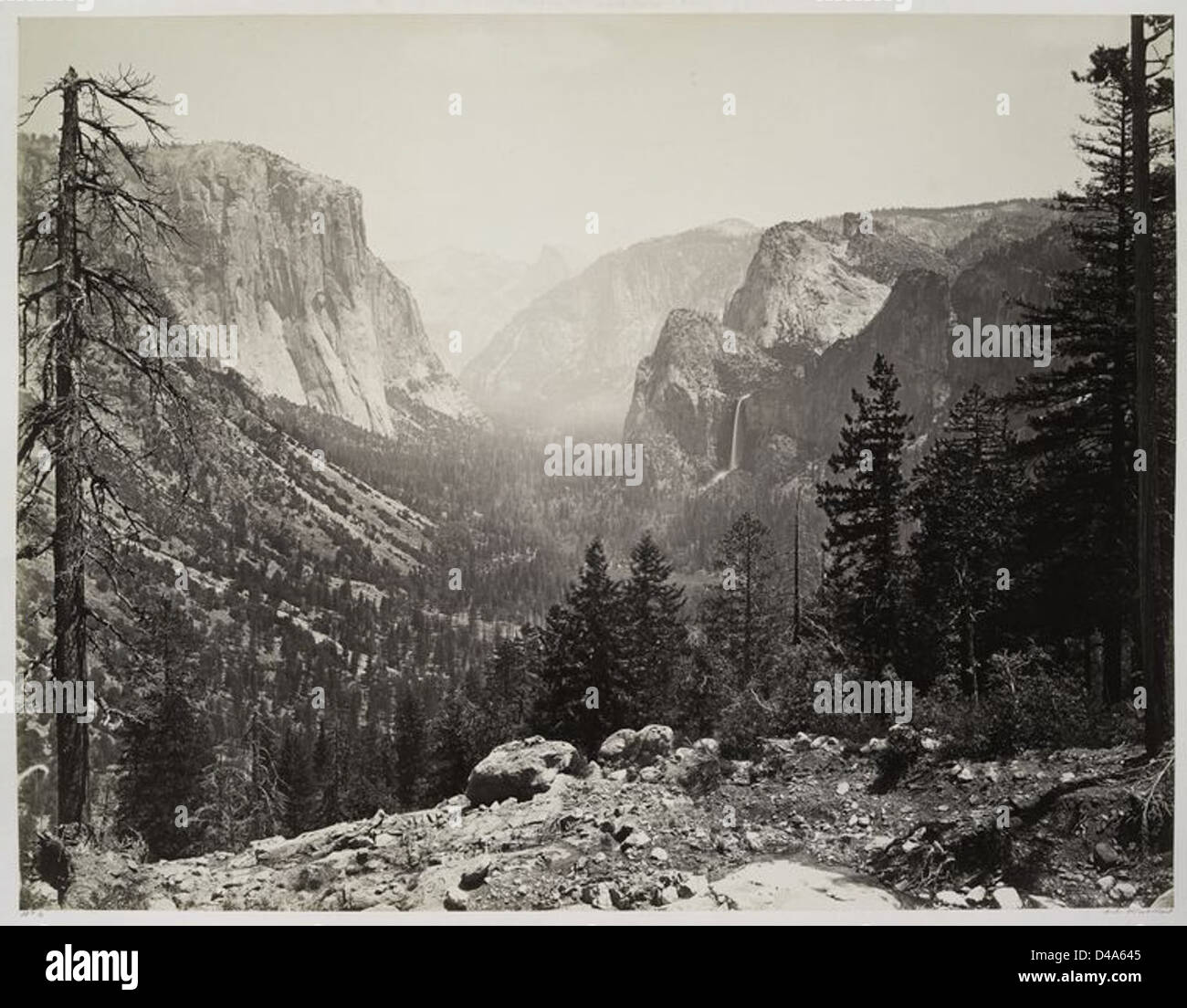 Inspiration point yosemite valley hi-res stock photography and images ...