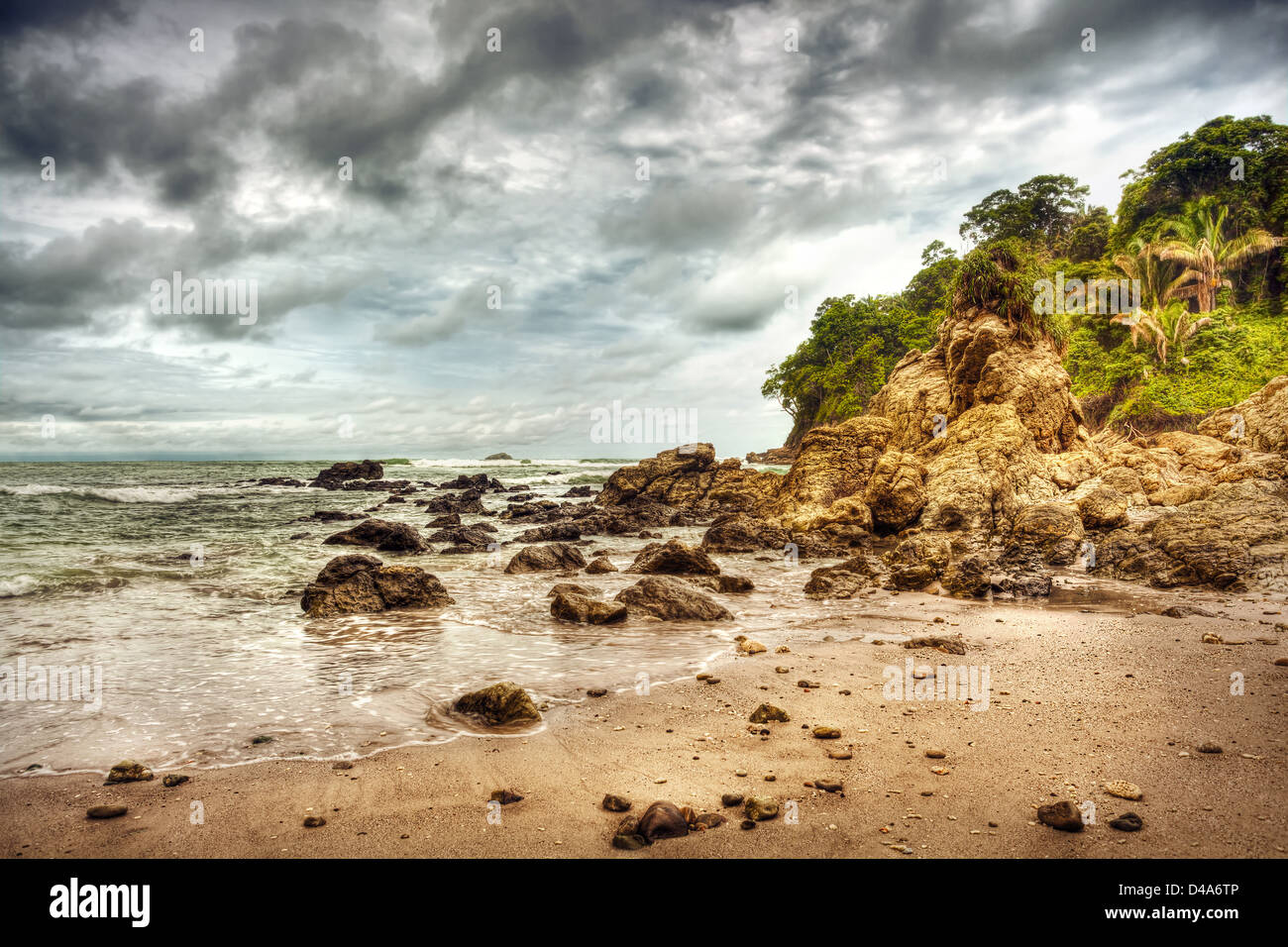 Costa rica storm beach hi-res stock photography and images - Alamy