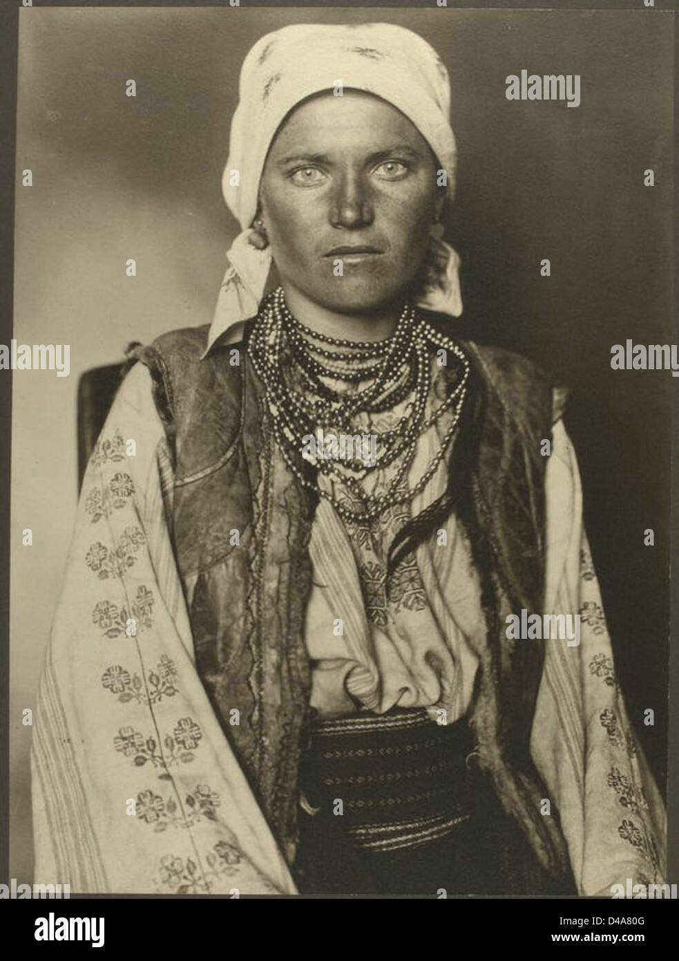 Ruthenian woman hi-res stock photography and images - Alamy