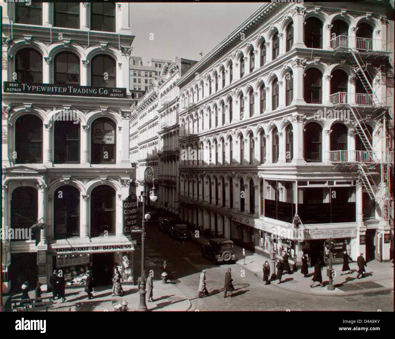 St thomas street new york hi-res stock photography and images - Alamy