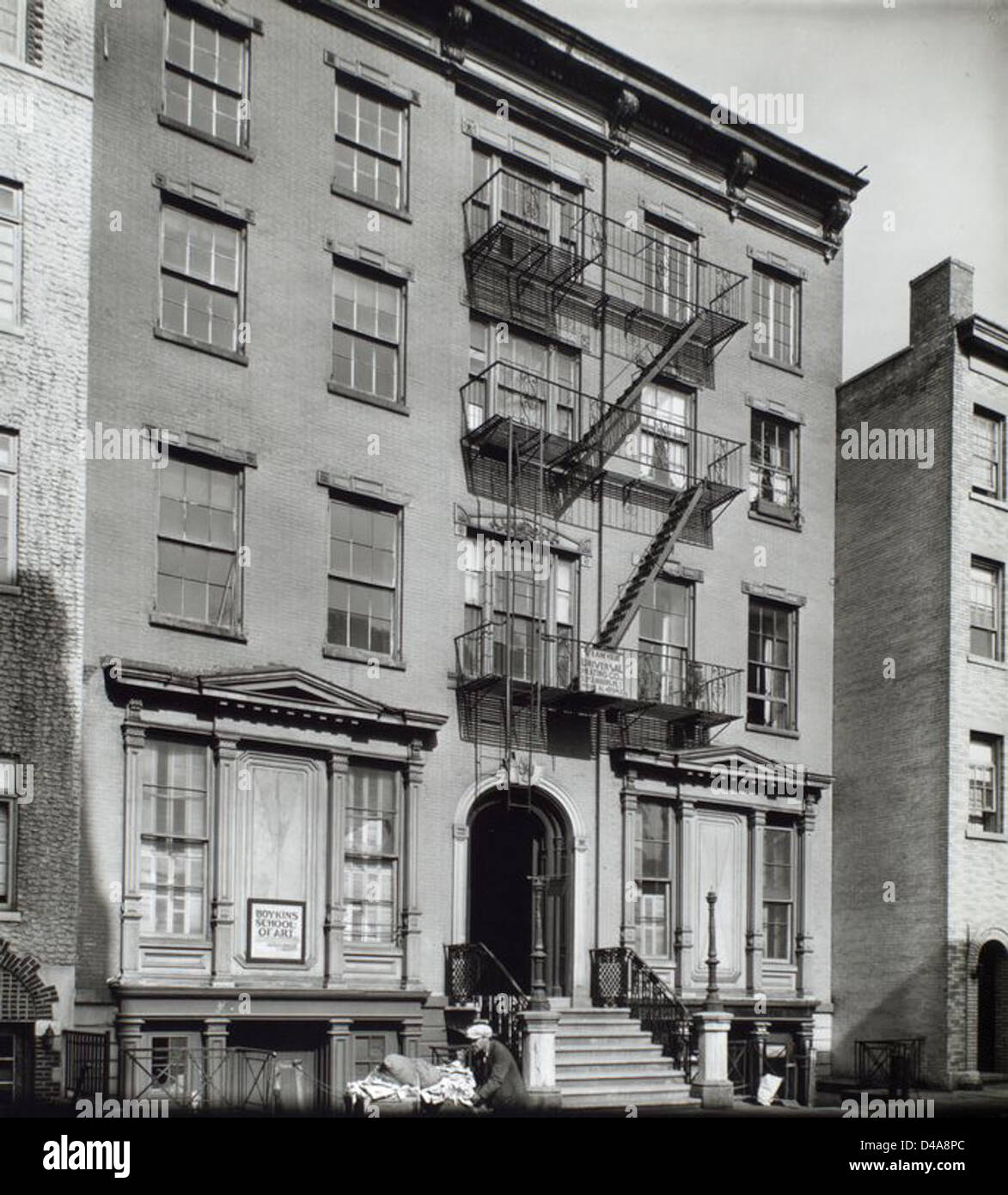 A 1935 photograph of Grove Street, No. 45, in Manhattan’s Greenwich ...