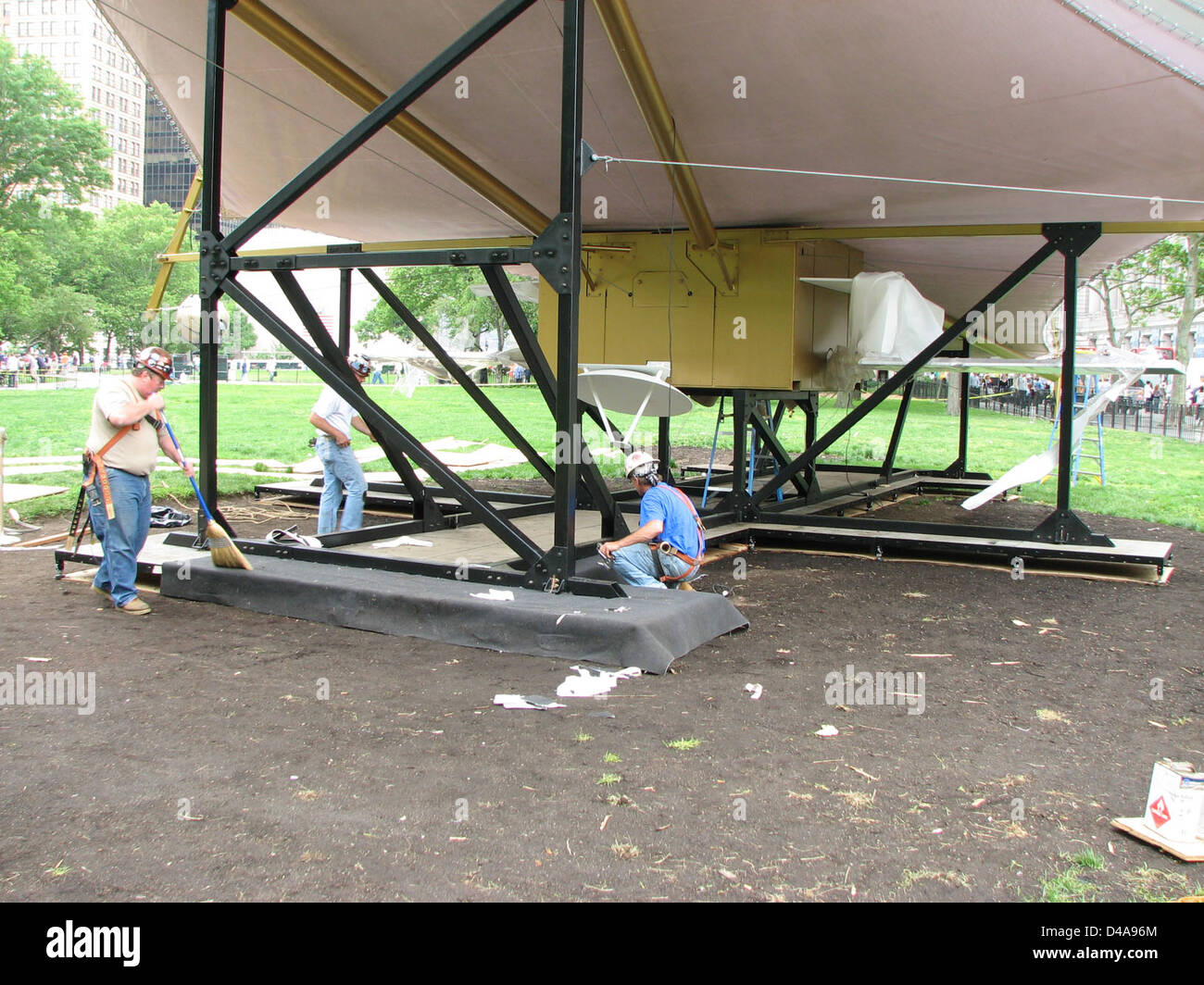 Construction of the James Webb Space Telescope Full-scale Model in ...