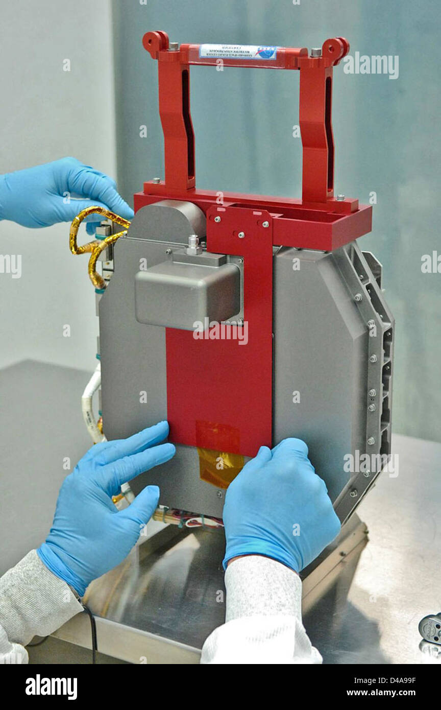 Nirspec hi-res stock photography and images - Alamy