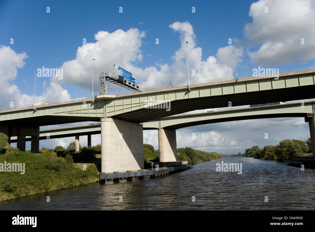 The M62 Thelwall Viaduct Bridge on the Manchester Ship Canal from the ...
