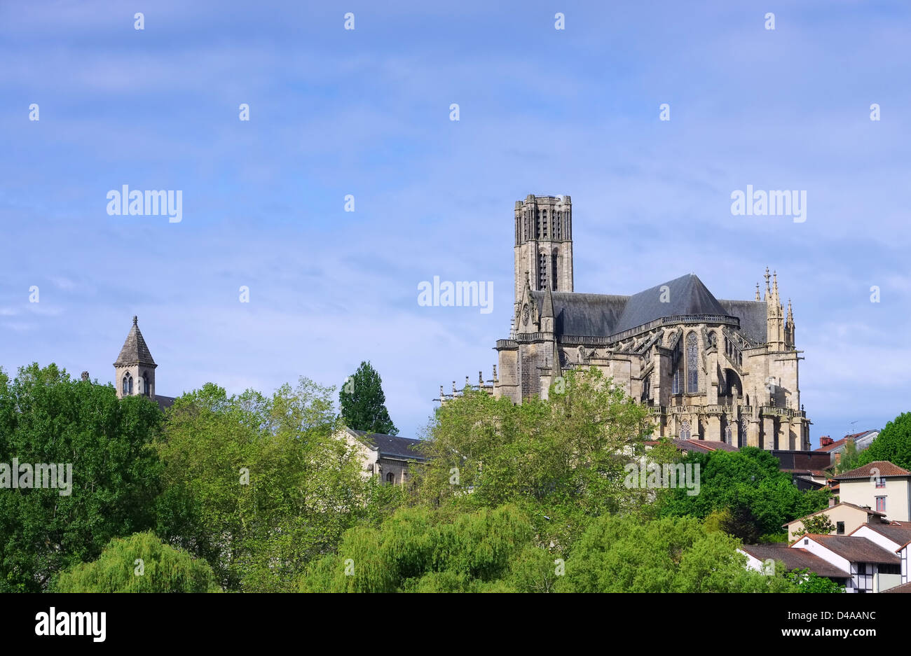 Limoges skyline hi-res stock photography and images - Alamy