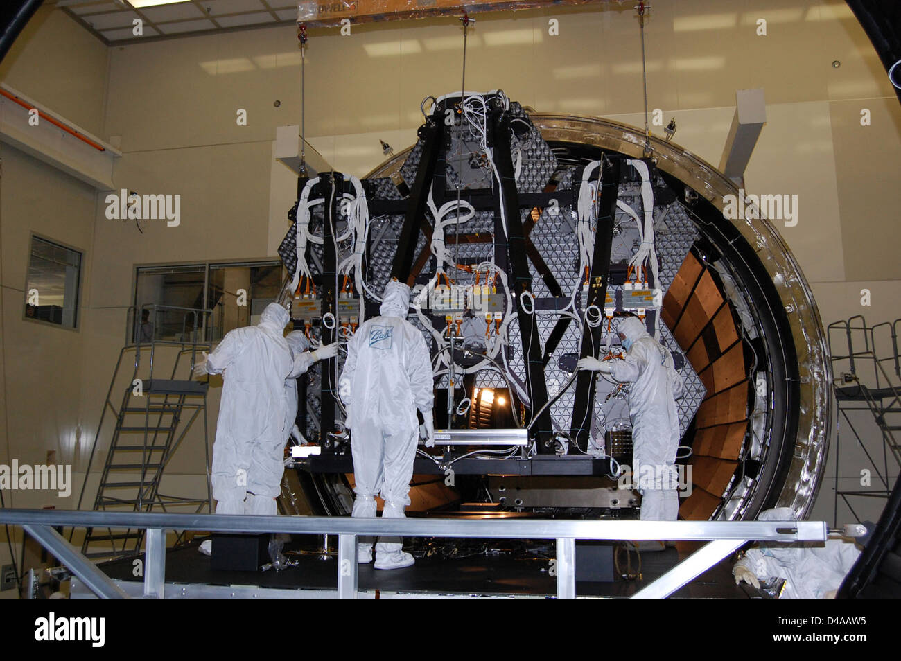 Cryogenic testing james webb hi-res stock photography and images - Alamy